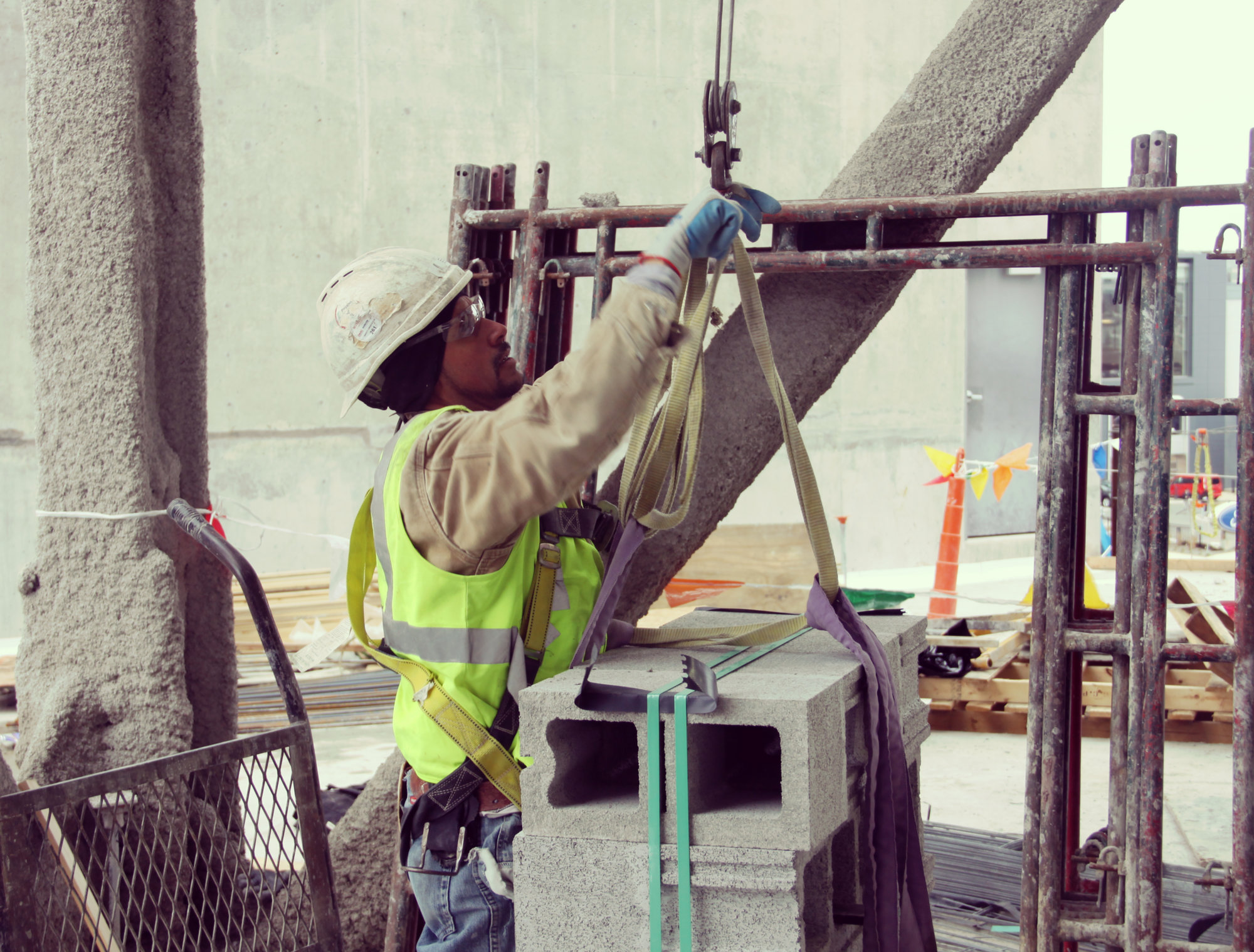 ___Rigging blocks 2.jpg - Chicago Area LECET